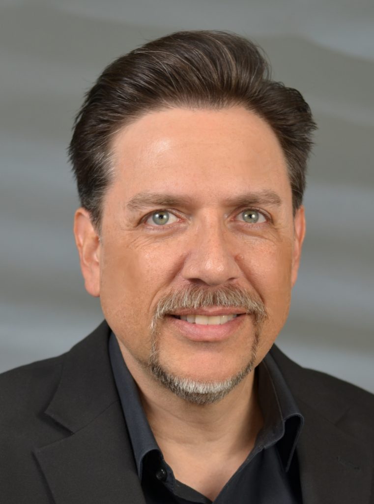 BIO – Erik Morales